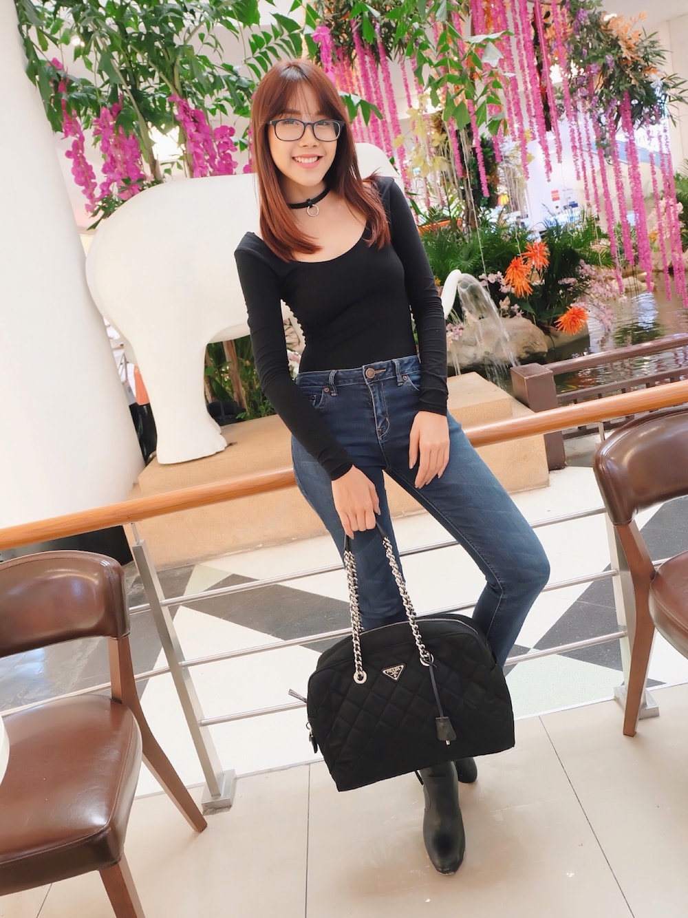 Panidsara Nakha｜PRADAのバッグを使ったコーディネート - WEAR