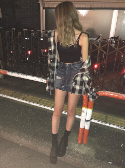 ローファーを使った「ギャル」の人気ファッションコーディネート - WEAR