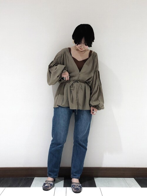 shitomi(mystic梅田EST店)｜mysticのシャツ/ブラウスを使ったコーディネート - WEAR