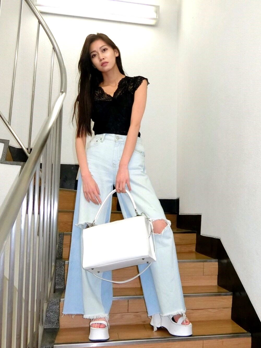 EMODA Official_STAFF(EMODA STAFF)｜EMODAのデニムパンツを使ったコーディネート - WEAR