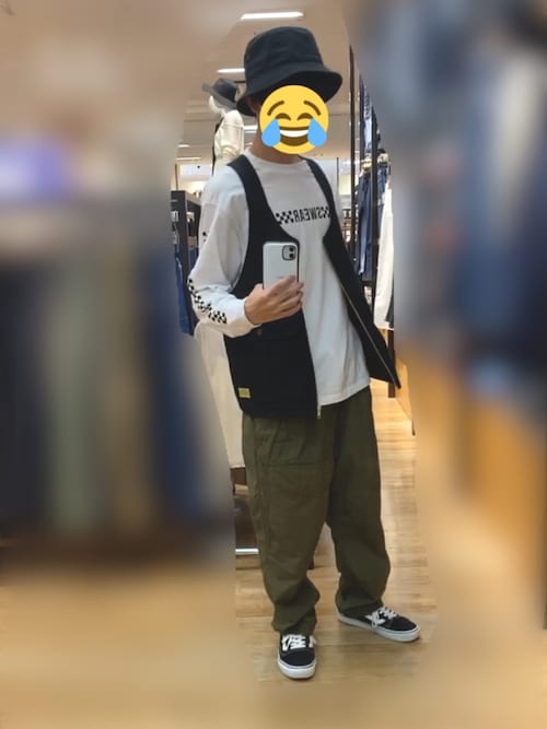 HARUTO｜BACK NUMBERのカーゴパンツを使ったコーディネート - WEAR