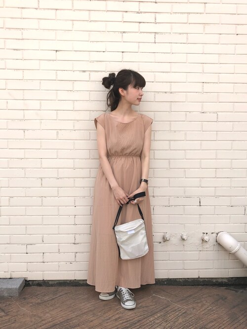ひらさわいずみ(Kastane 横浜店)｜Kastaneのワンピースを使ったコーディネート - WEAR