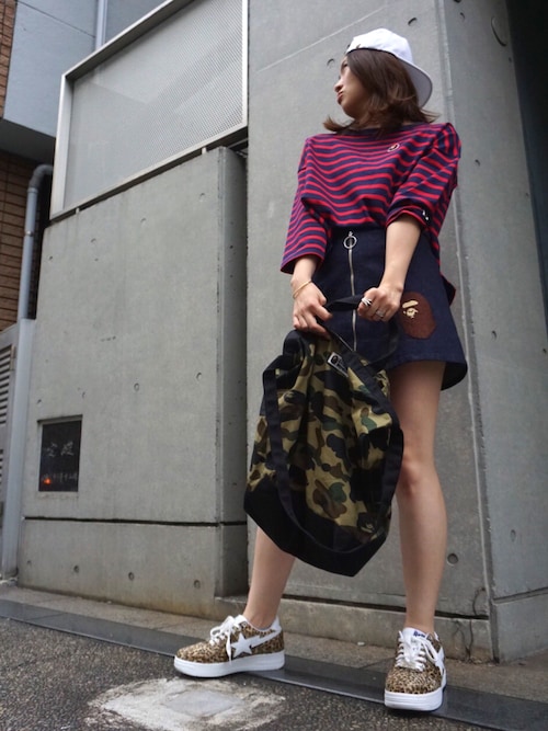 BAPE®LADY(BAPE STORE HARAJUKU)｜A BATHING APEのショルダーバッグを使ったコーディネート - WEAR