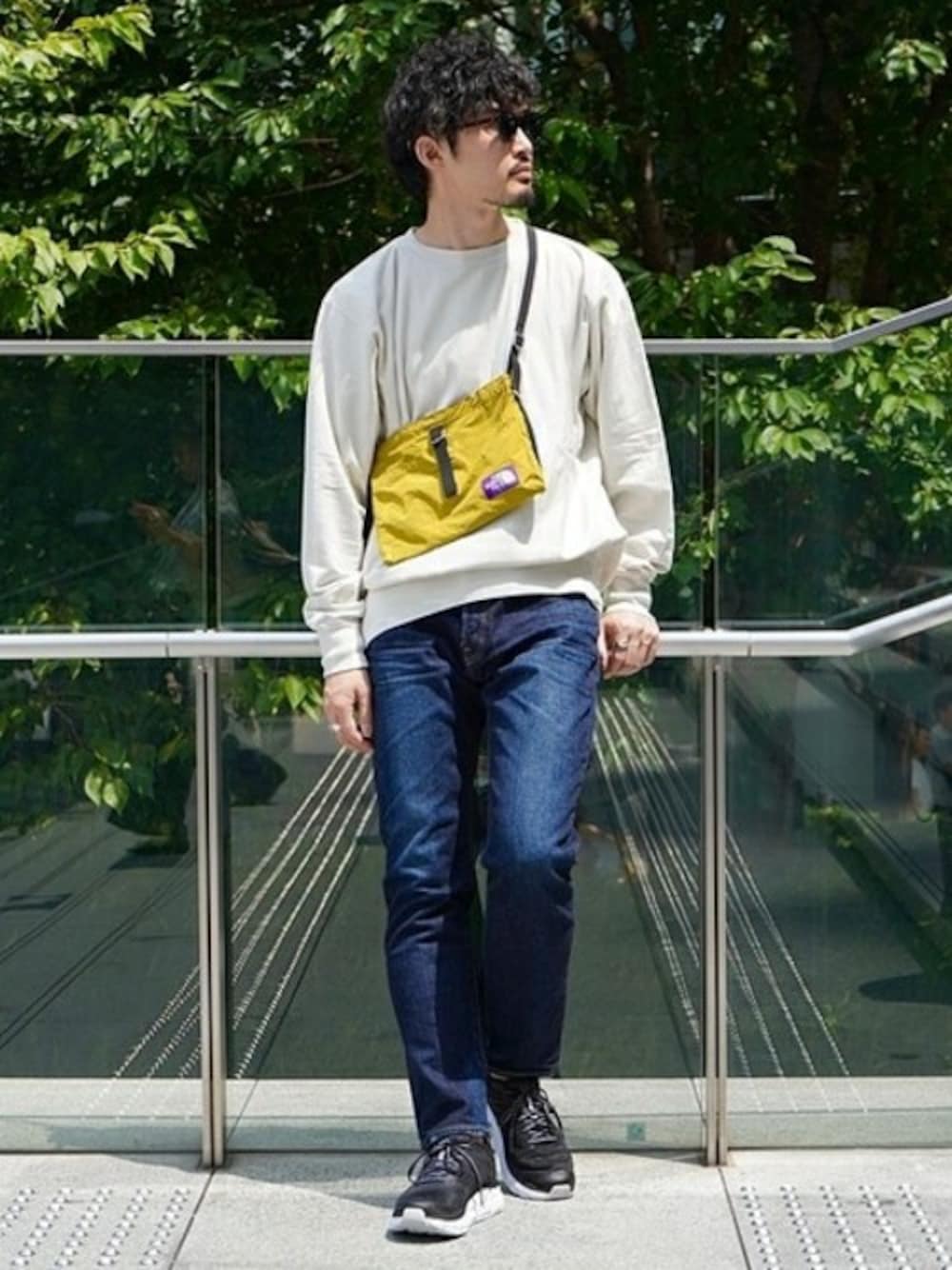 IDUTSU｜RED CARD TOKYOのデニムパンツを使ったコーディネート - WEAR