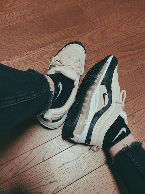 anna_ka｜NIKEのスニーカーを使ったコーディネート - WEAR