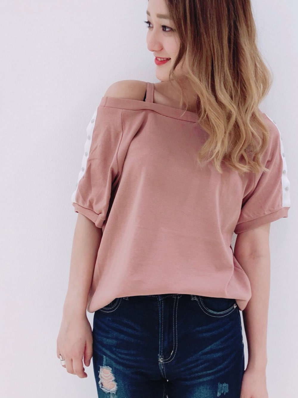 oneway(one way)｜one wayのTシャツ/カットソーを使ったコーディネート - WEAR