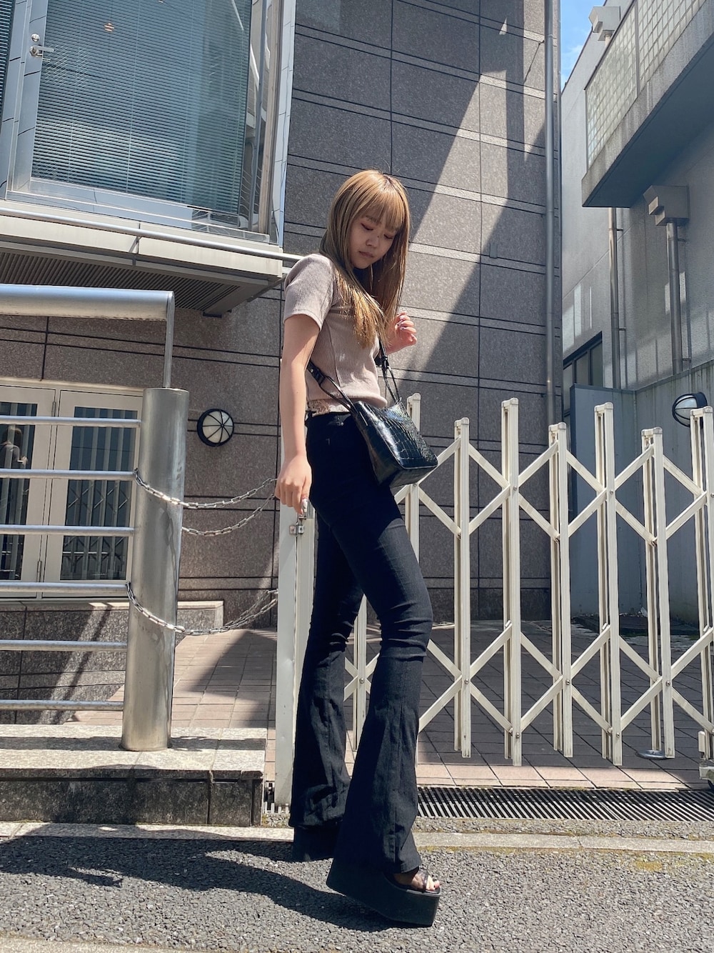 TSUBASA(ENVYM)｜ENVYMのTシャツ/カットソーを使ったコーディネート - WEAR