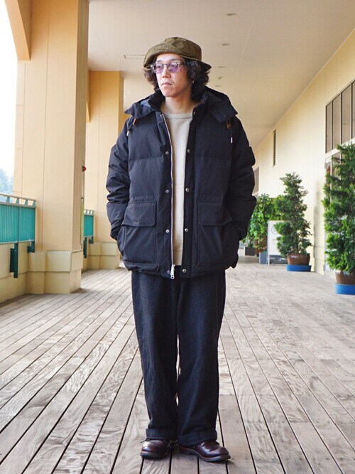 ARKnets STAFF(ARKnets)｜GOLDのスウェットを使ったコーディネート - WEAR