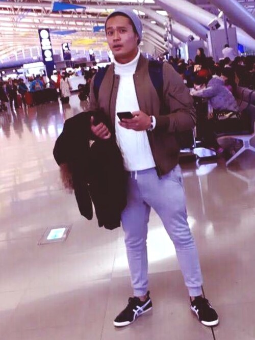 naokin fashion｜UNIQLOのトップスを使ったコーディネート - WEAR