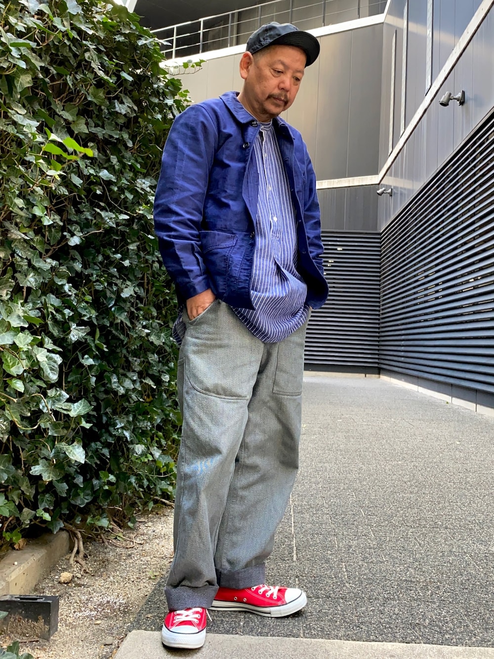 ザッキローニ｜CONVERSEのスニーカーを使ったコーディネート - WEAR