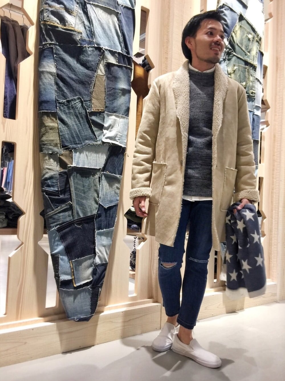 はらちゃん｜Naughty dogのムートンコートを使ったコーディネート - WEAR