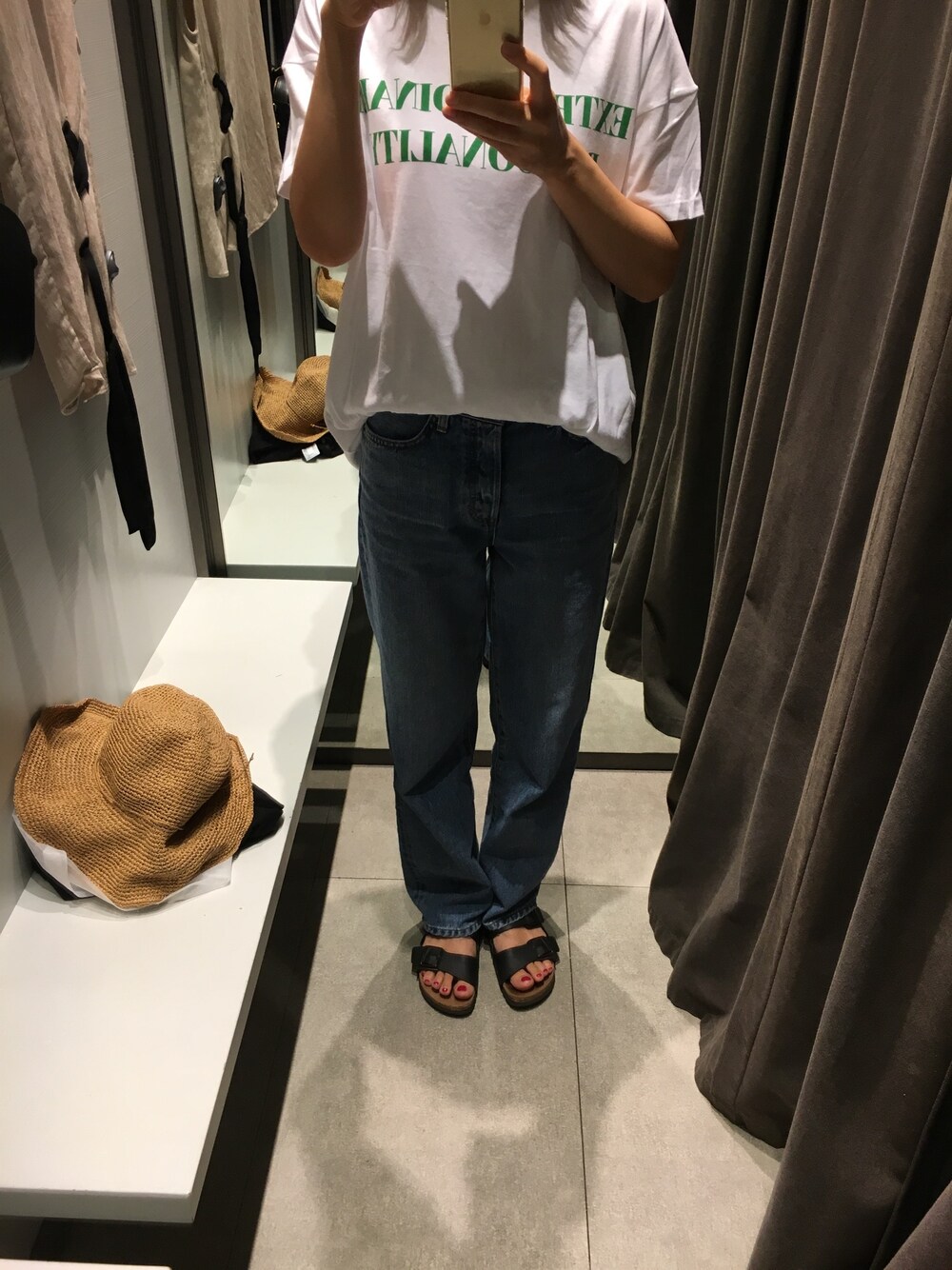 haruru｜SOMETHINGのデニムパンツを使ったコーディネート - WEAR