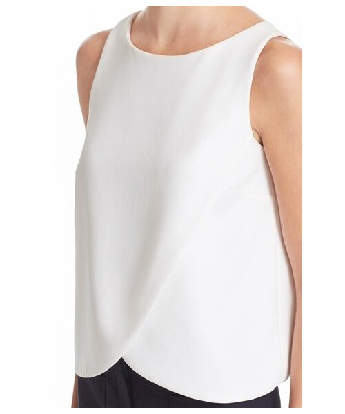 Theory（セオリー）の「Theory 'Mintorey' Sleeveless Crepe Shell（トップス）」 - WEAR