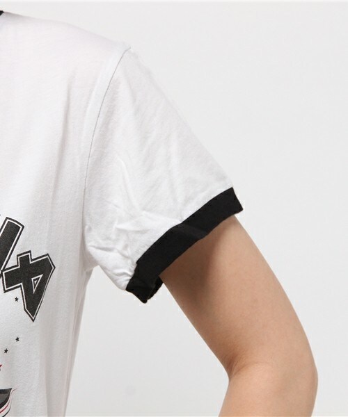 HELIOPOLE（エリオポール）の「RIKA CALIFORNIA STARプリントTシャツ（Tシャツ/カットソー）」 - WEAR