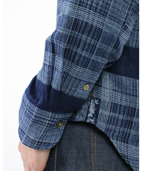 45R（フォーティファイブアール）の「インディゴ抜染二重織ガーゼシャツ（）」 - WEAR