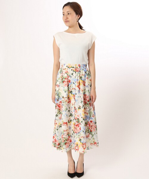 SLOBE IENA（スローブイエナ）の「《表参道/WEB限定・予約》ハリヌキカットソー×フロントボタンスカートセットアップ （）」 - WEAR