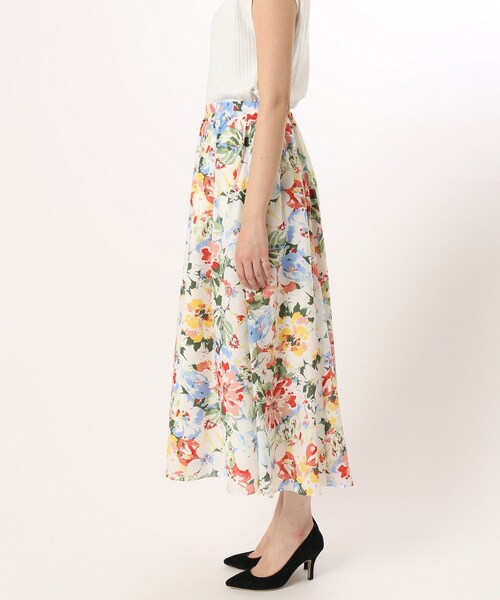 SLOBE IENA（スローブイエナ）の「《表参道/WEB限定・予約》ハリヌキカットソー×フロントボタンスカートセットアップ （スカート ...