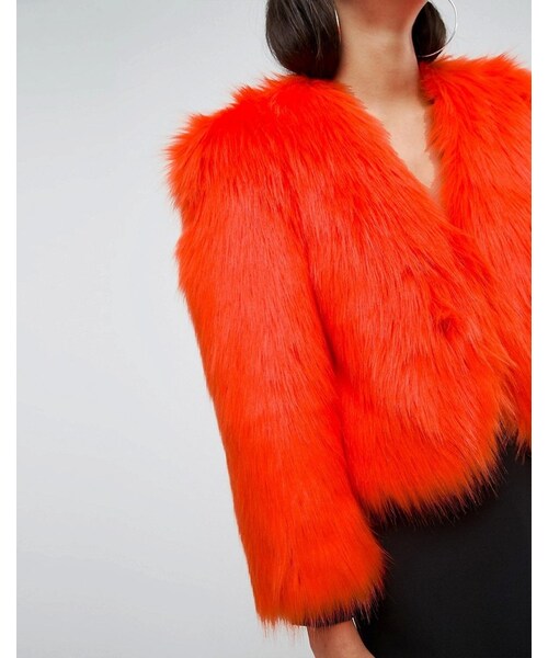 Asos（エイソス）の「ASOS 80's Statement Shoulder Faux Fur Jacket（ジャケット/アウター ...