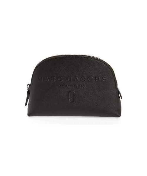MARC JACOBS（マークジェイコブス）の「MARC JACOBS Logo Embossed Leather Cosmetics Bag ...