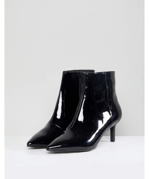 Faith（-）の「Faith Patent Ankle Boot in Black（ブーツ）」 - WEAR