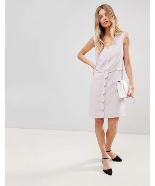 Ted Baker（テッドベーカー）の「Ted Baker Rubeye Scallop Dress（ワンピース）」 - WEAR