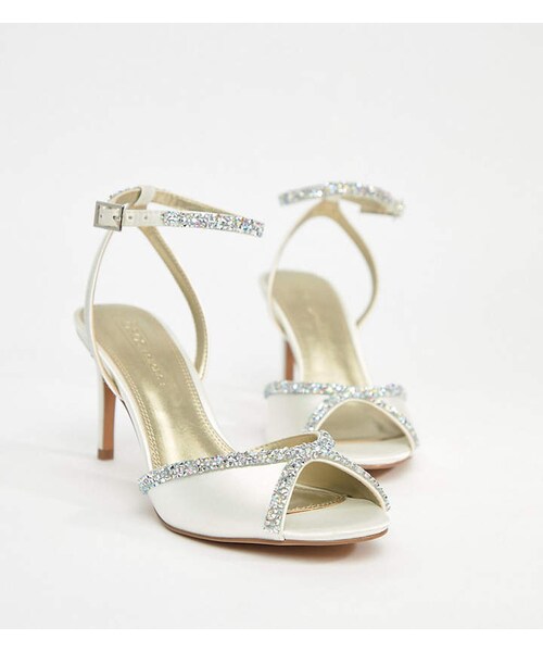 asos（エイソス）の「ASOS HEART BEAT Bridal Embellished Heeled Sandals（ドレスシューズ ...