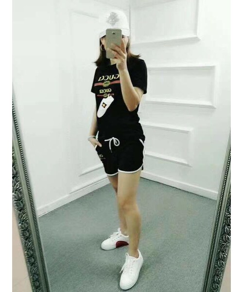 GUCCI（グッチ）の「yaho-012 【GUCCI】グッチ 上下セット Tシャツ ショートパンツ（Tシャツ/カットソー）」 - WEAR