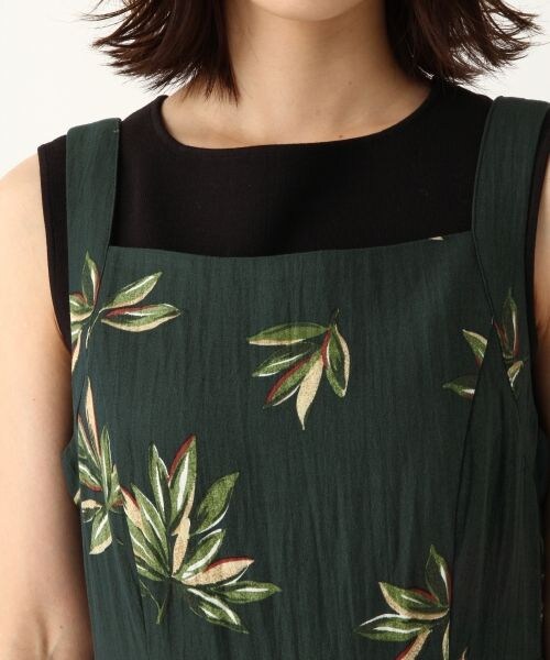 apart by lowrys（アパートバイローリーズ）の「RyNyリーフエプロンワンピース（）」 - WEAR