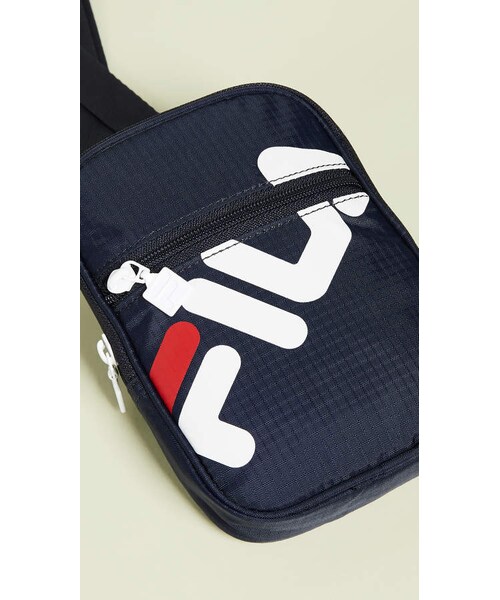 Fila（フィラ）の「Fila Camera Bag（ショルダーバッグ）」 - WEAR