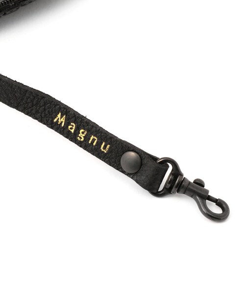 Magnu（マヌー）の「Magnu/マヌー/gum case（バッグ）」 - WEAR