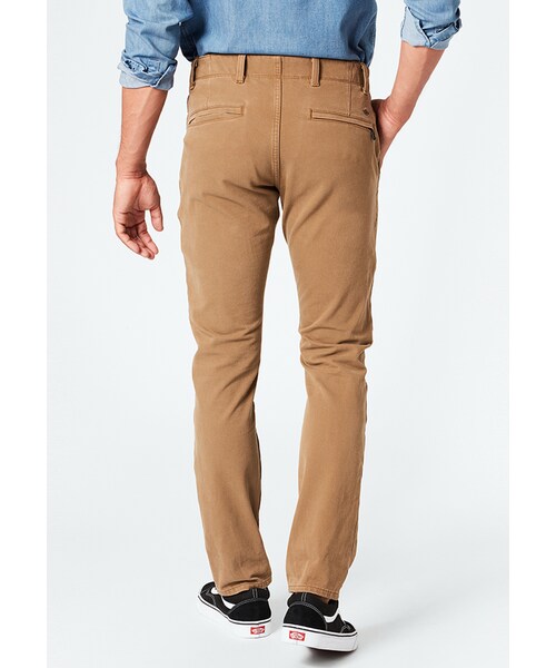 DOCKERS（ドッカーズ）の「Dockers Alpha Khaki Pants With Smart 360 Flex, Skinny Tapered Fit 55775-0009 ...