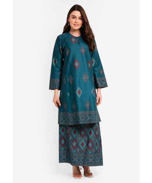 Butik Sireh Pinang（-）の「Seroja Kurung Pahang（）」 - WEAR
