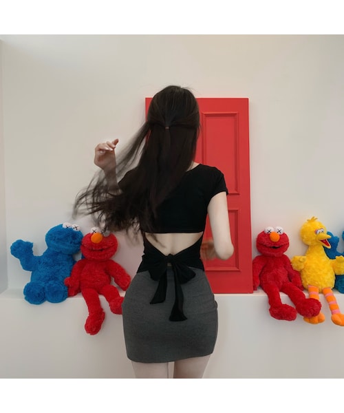 KOODI（コーデ）の「[@s0on_ho] 後ろ姿美人 T shirt （Tシャツ/カットソー）」 - WEAR