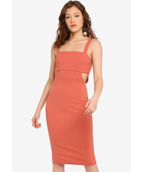 Boohoo（ブーフー）の「Square Neck Cut Out Side Midi Dress（）」 - WEAR