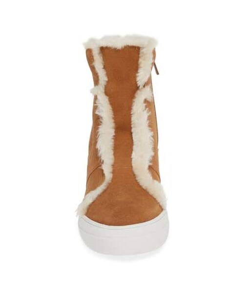 VERY VOLATILE（ヴェリーヴォラタイル）の「Very Volatile Bonnet Faux Fur Wedge Sneaker ...