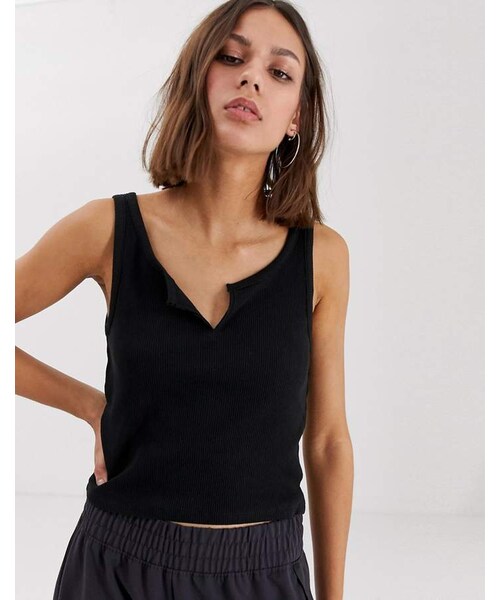 WEEKDAY（ウィークデイ）の「Weekday ribbed crop tank top in black（タンクトップ）」 - WEAR