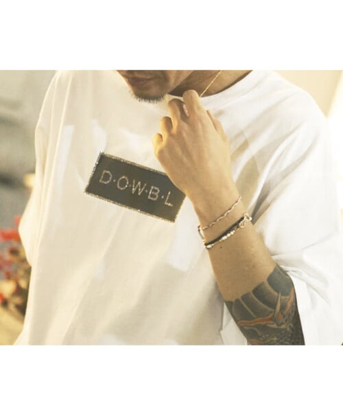 DOWBL（ダブル）の「Chillax Box Logo Short Sleeve（）」 - WEAR