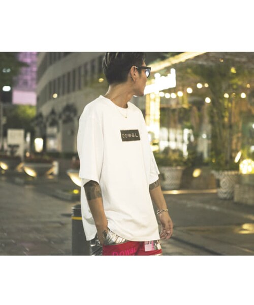DOWBL（ダブル）の「Chillax Box Logo Short Sleeve（）」 - WEAR
