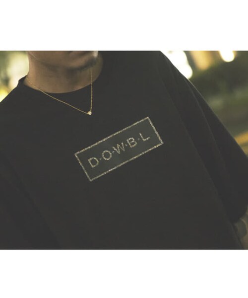 DOWBL（ダブル）の「Chillax Box Logo Short Sleeve（）」 - WEAR