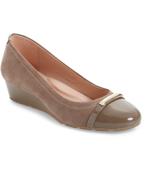 Taryn Rose（タリンローズ）の「Taryn Rose Pearl Wedge Pump（パンプス）」 - WEAR