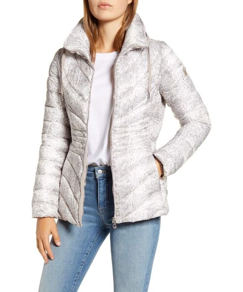 Bernardo（-）の「Bernardo Down & PrimaLoft® Hooded Puffer Jacket（）」 - WEAR