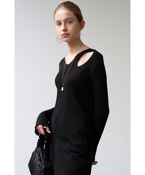DIAGONAL（ダイアゴナル）の「[19FW] slit v-neck knit dress_ black（）」 - WEAR