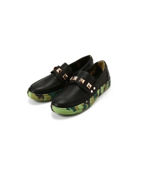 WISM（ウィズム）の「MARQUI TOY SHOES スタッズ（スニーカー）」 - WEAR