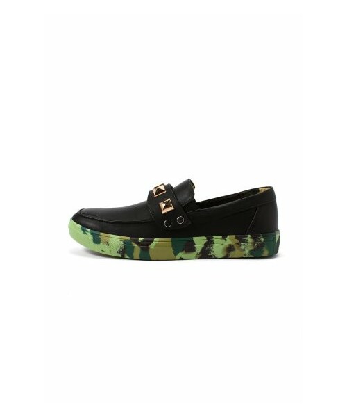 WISM（ウィズム）の「MARQUI TOY SHOES スタッズ（スニーカー）」 - WEAR