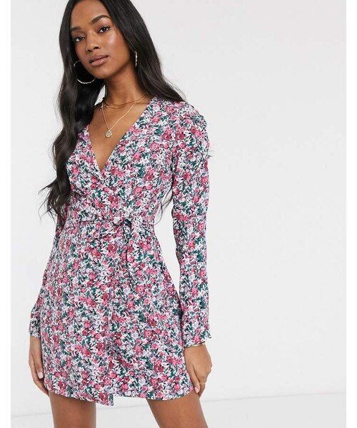 Fashion Union（-）の「Fashion Union deep plunge wrap dress in floral（ワンピース ...