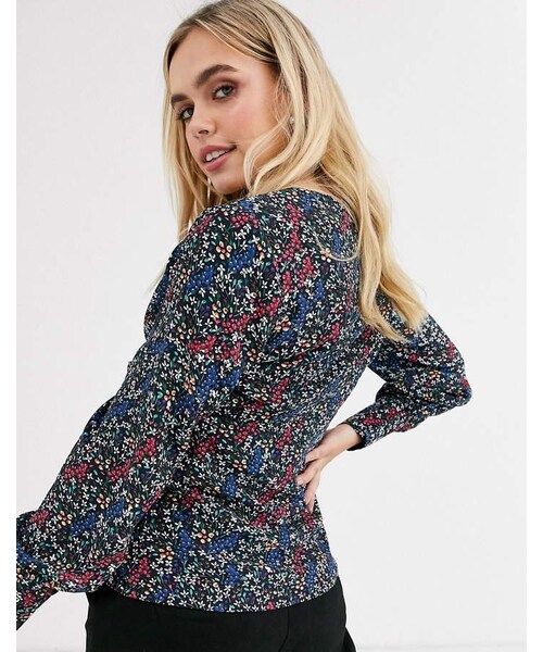 Fashion Union（-）の「Fashion Union Maternity wrap front blouse in contrast ...