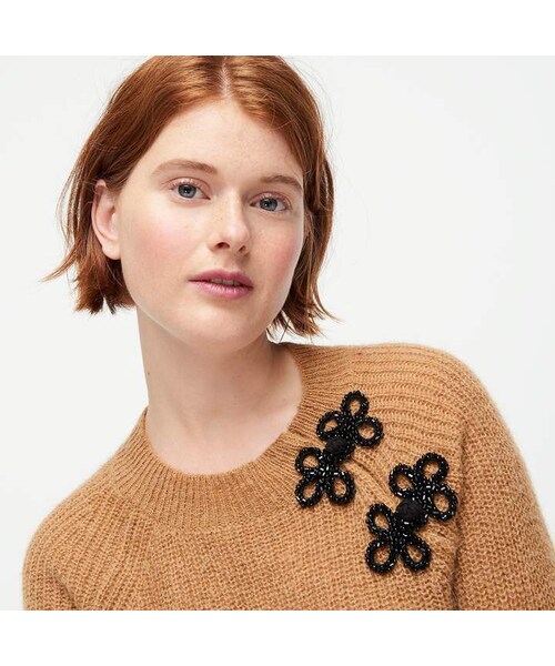 J.Crew（ジェイクルー）の「J.Crew Ribbed sweater with beaded clasps（ニット/セーター）」 - WEAR