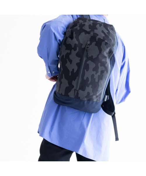 C6（シーシックス）の「C6 Splinter Cell Backpack(Navy×Camouflage)（バックパック/リュック）」 - WEAR