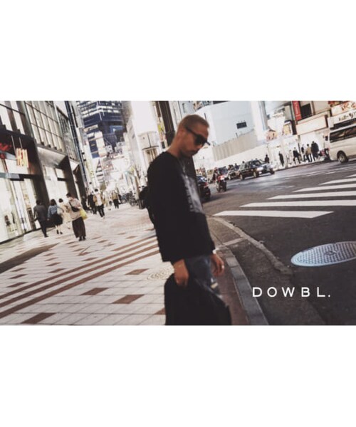 DOWBL（ダブル）の「Tattoo girl longsleeve（）」 - WEAR