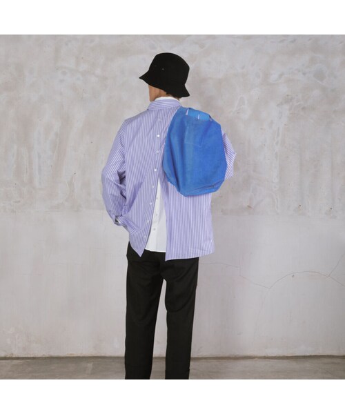 YohKi（ヨウキ）の「"Henkei " Back-open regular collar shirt (STRIPED)（シャツ/ブラウス ...